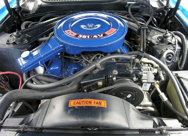 Grabber Blue 1971 Mach 1 Ford Mustang Fastback
