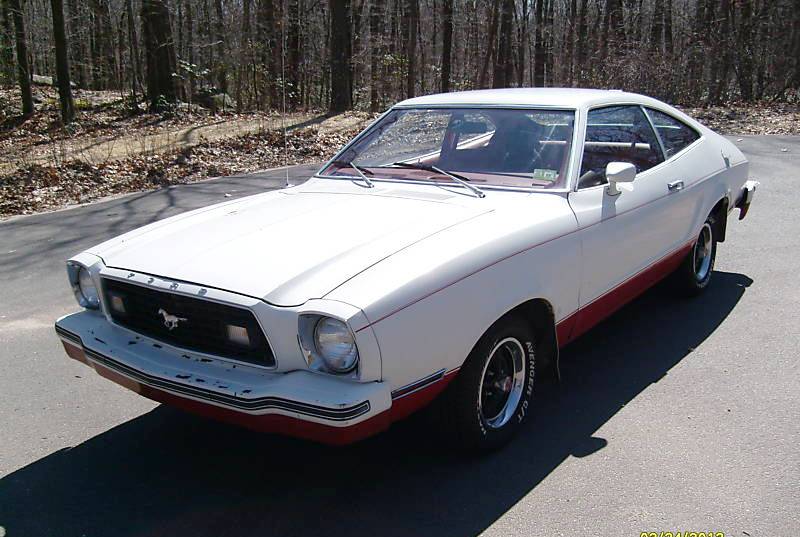Polar White 1977 Ford Mustang II Hatchback - MustangAttitude.com Photo ...