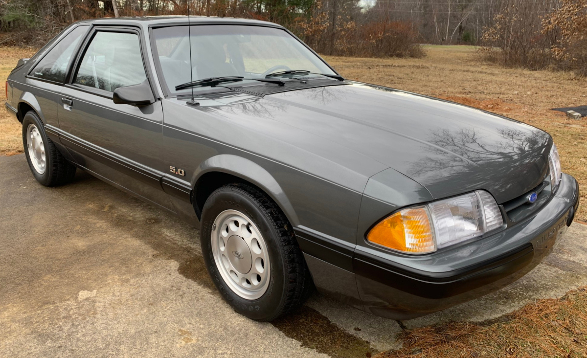 Dark Gray 1989 Ford Mustang LX 5.0L Sport Hatchback